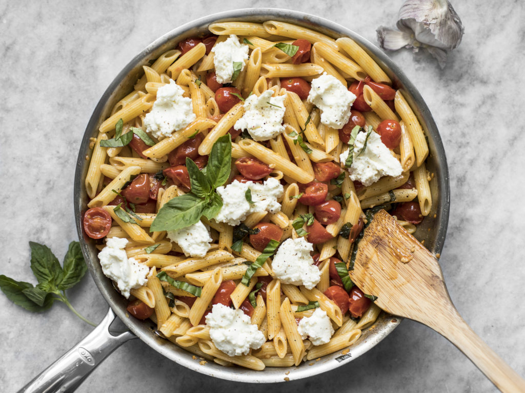 5 Restaurant-Worthy Dinners Perfect For An Easy, At-Home Date Night